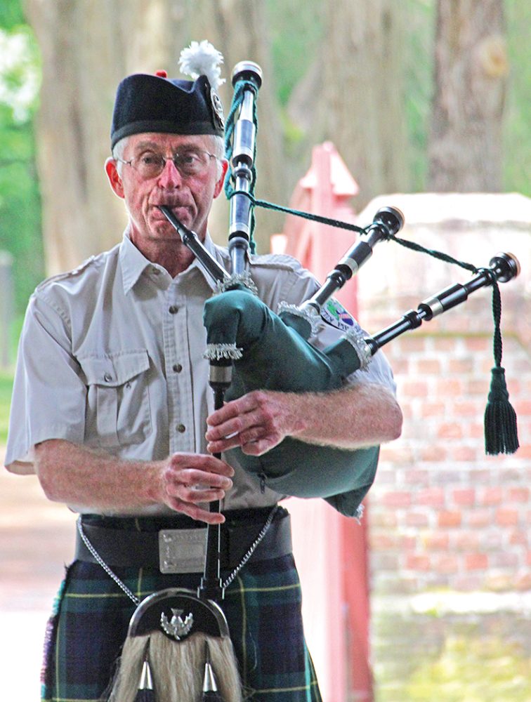Memorial Day ceremony to begin with patriotic music — Rappahannock Record